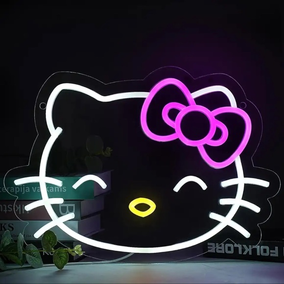 Hello Kitty | Wall Decor | Smiling Hello Kitty Led Dimmable Wall Sign ...